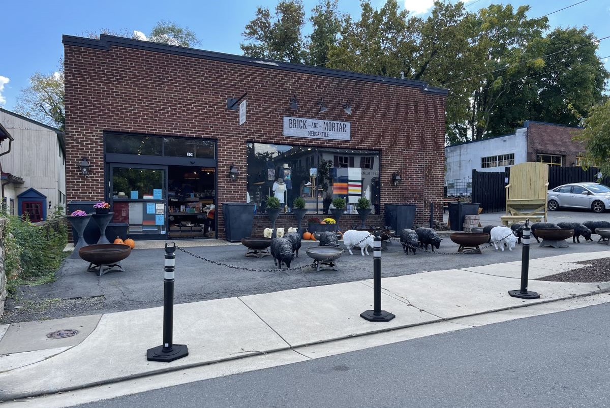 Middleburg: Your Guide to Shopping and Dining