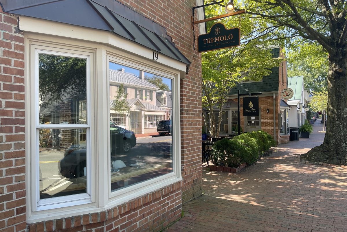 Middleburg: Your Guide to Shopping and Dining