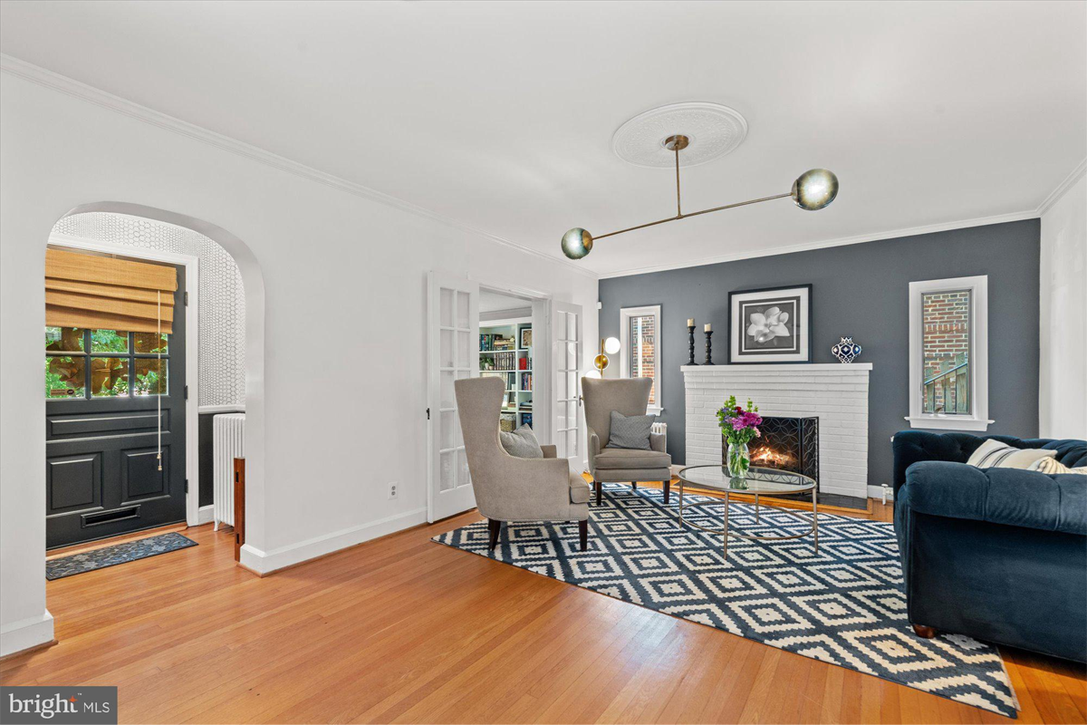 3113 Russell Rd., Alexandria is a Colonial Home Listed for $1.65M