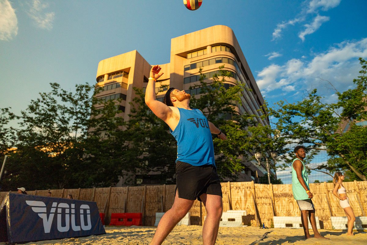 Club Volo Beach Volleyball Courts Open in National Landing
