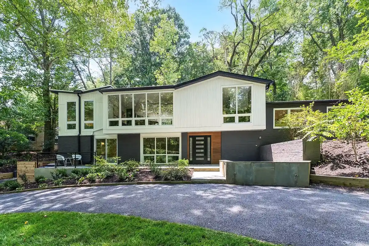 On the Market: 7138 Rippon Rd., Alexandria Is Listed for $1.95M