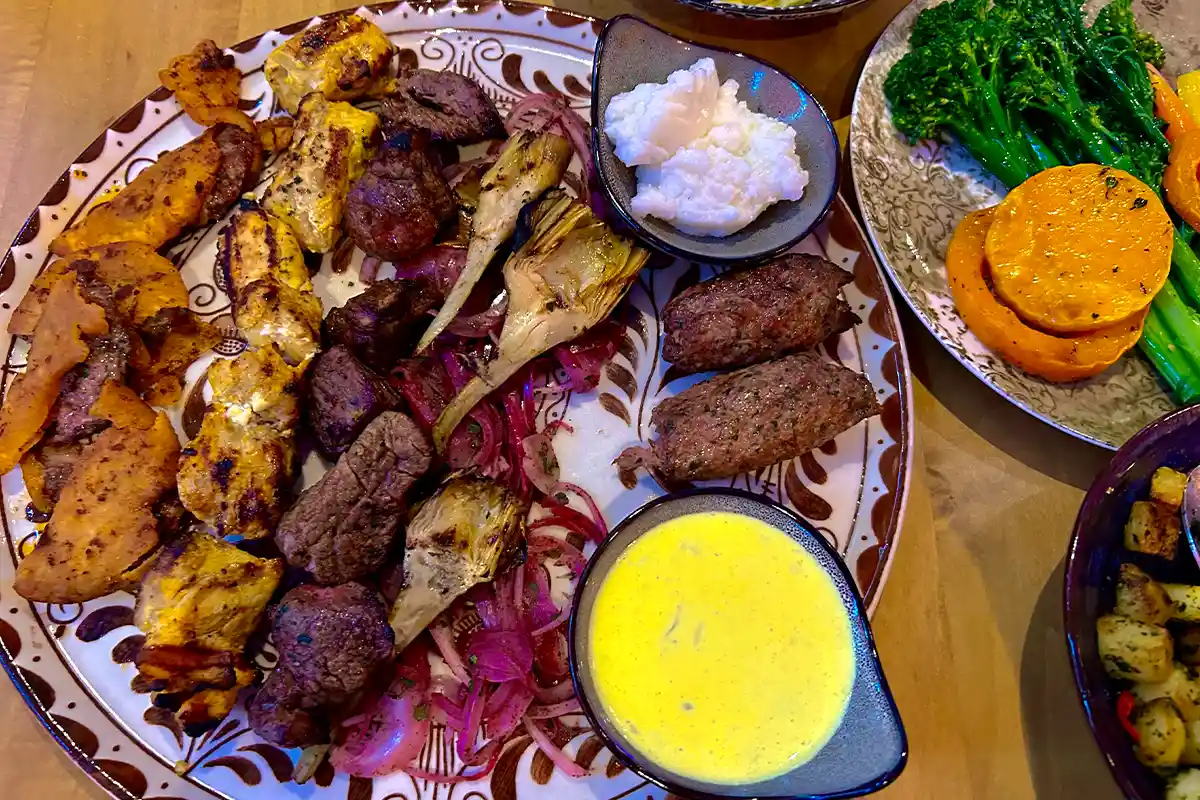 Láylí Mediterranean Brings International Flair to Clarendon