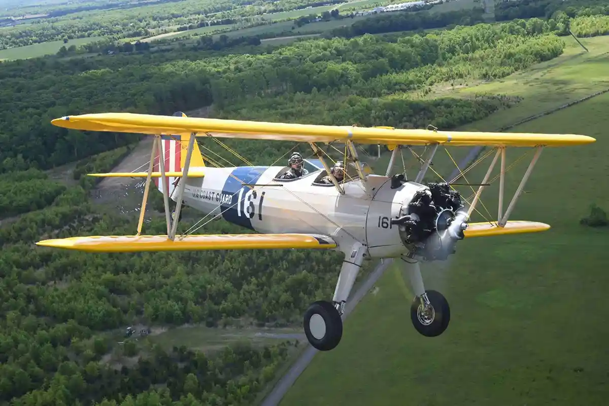 Biplane Flights Let You See NoVA Fall Foliage from the Air