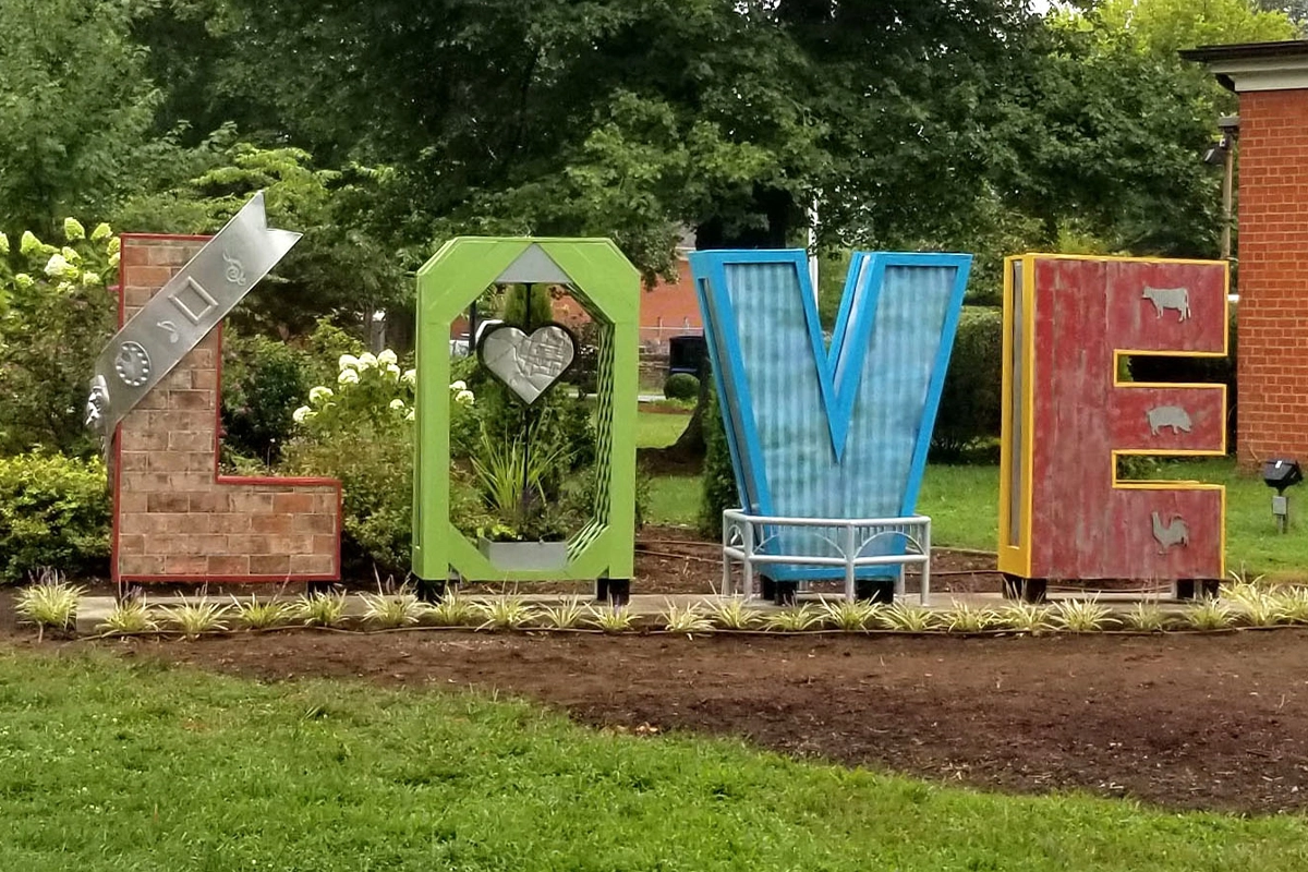 NoVA's Colorful Love Signs Will Make You Smile