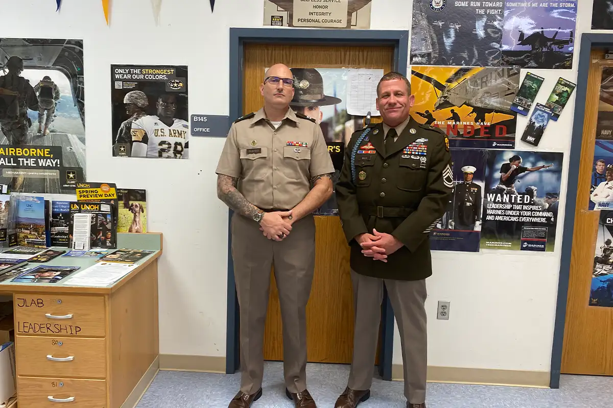 Fairfax County Students Learn Life Skills from Veterans in JROTC