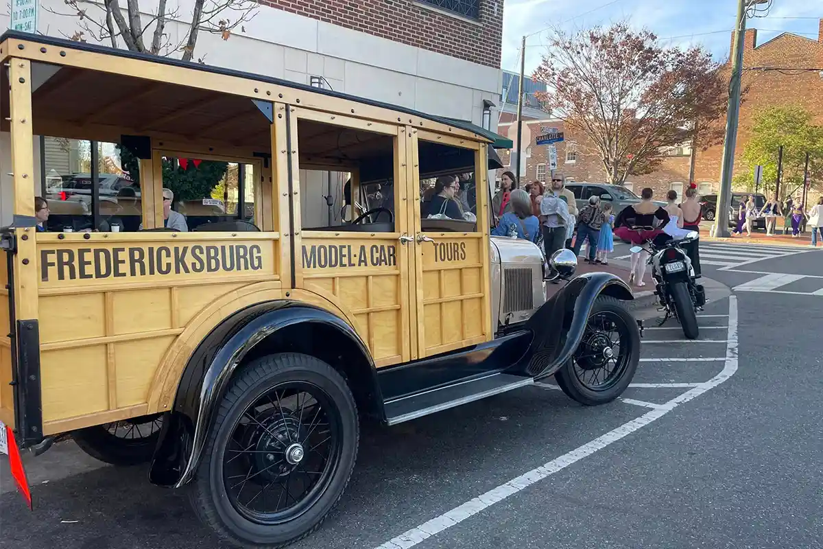 Tour Downtown Fredericksburg in a Historic Ford Model-A