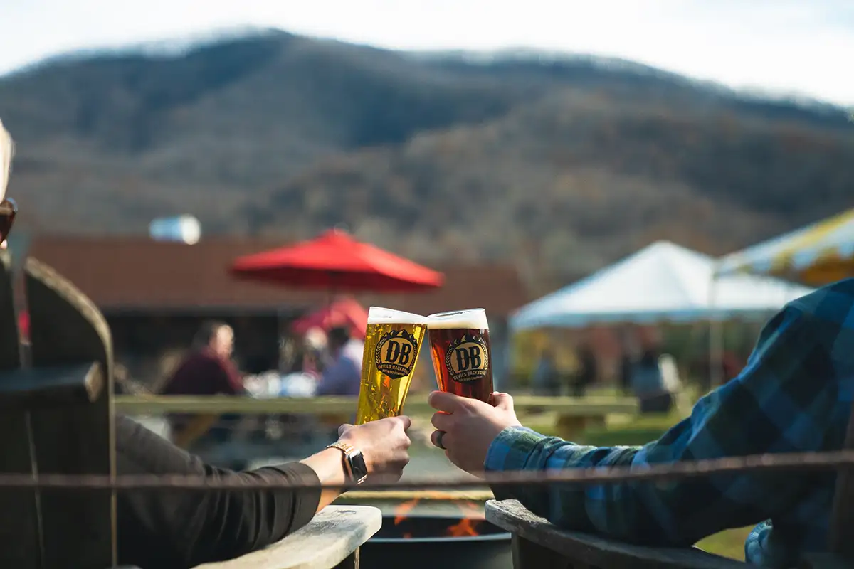 Devils Backbone Partners with DWR to Remove Invasive Plant