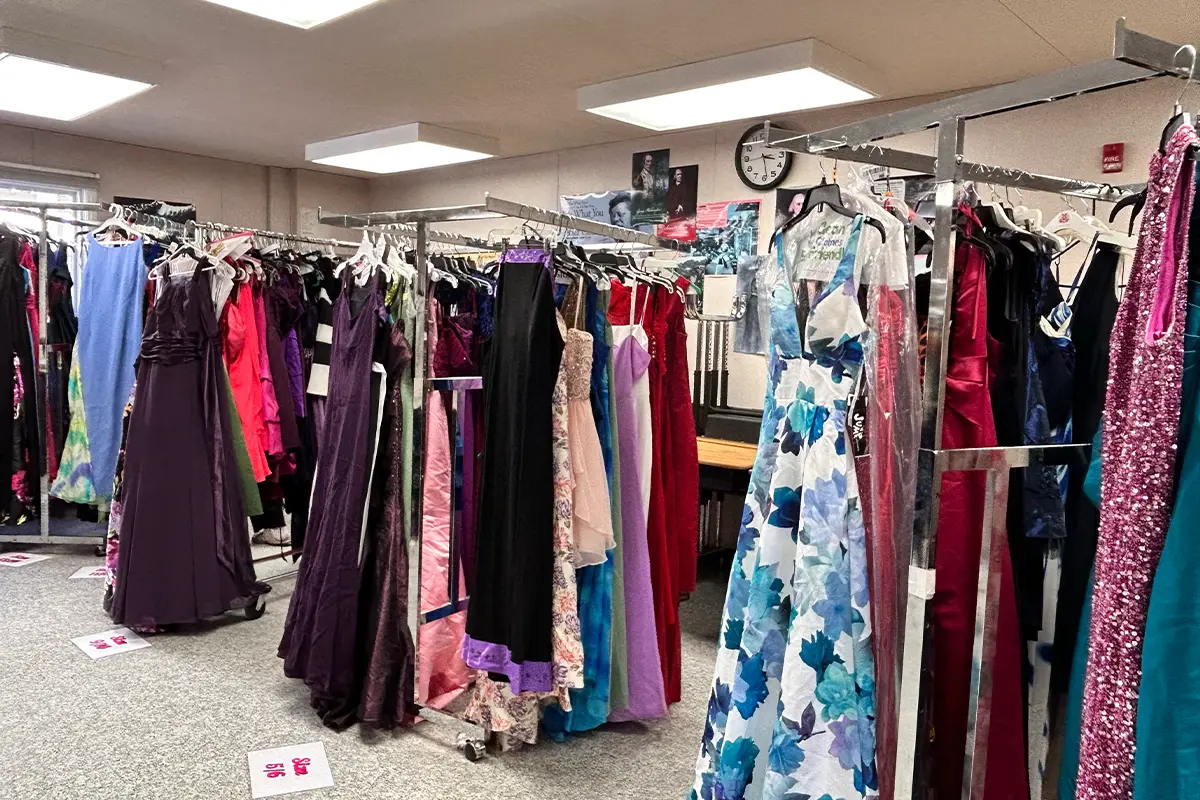 Centreville H.S. Program Makes Prom Dress Dreams Come True