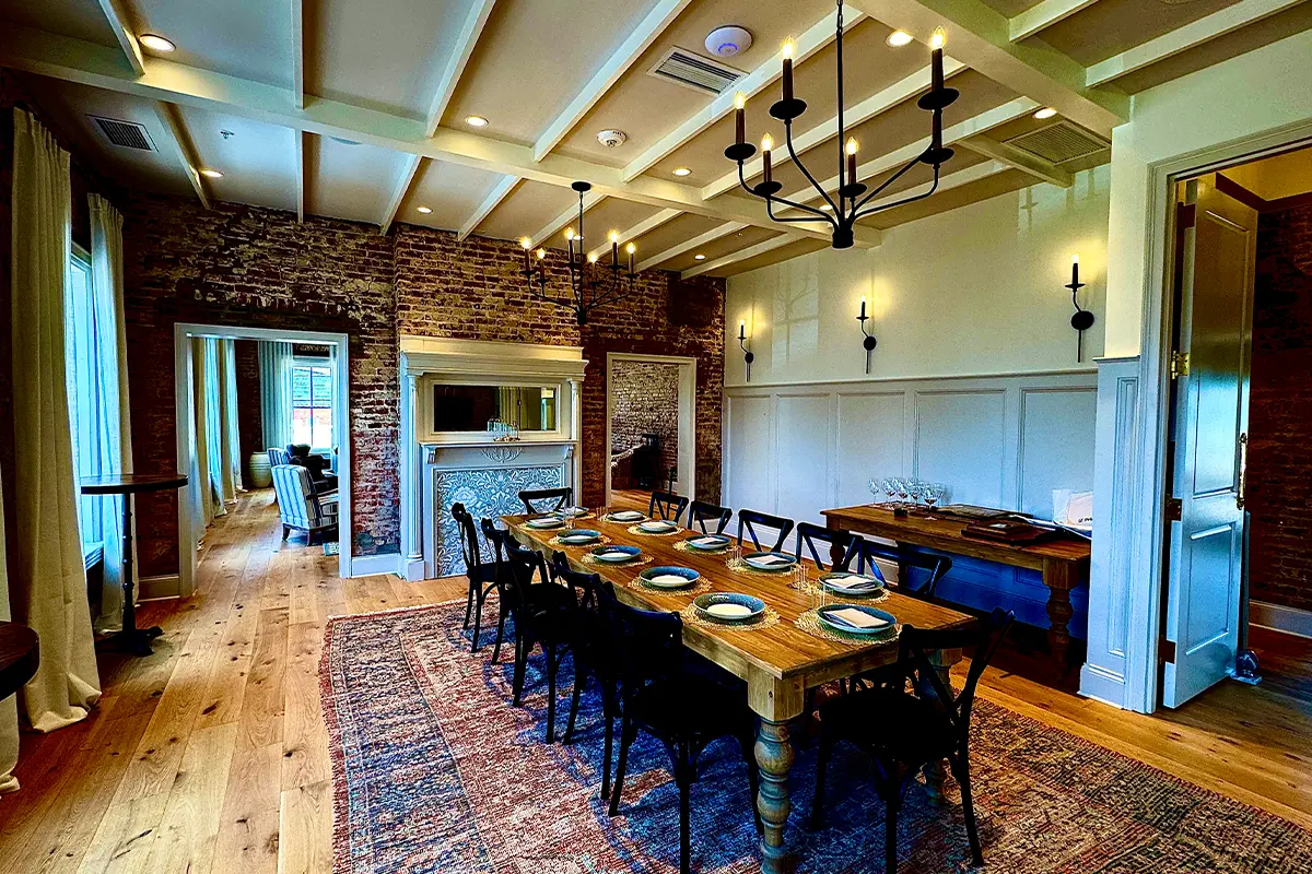 Shutters on King Opening in Downtown Leesburg